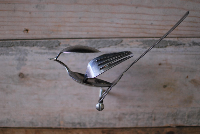 Recycled Silverware Bird Sculpture: Minimalist Metal Art – DREMEWORKS